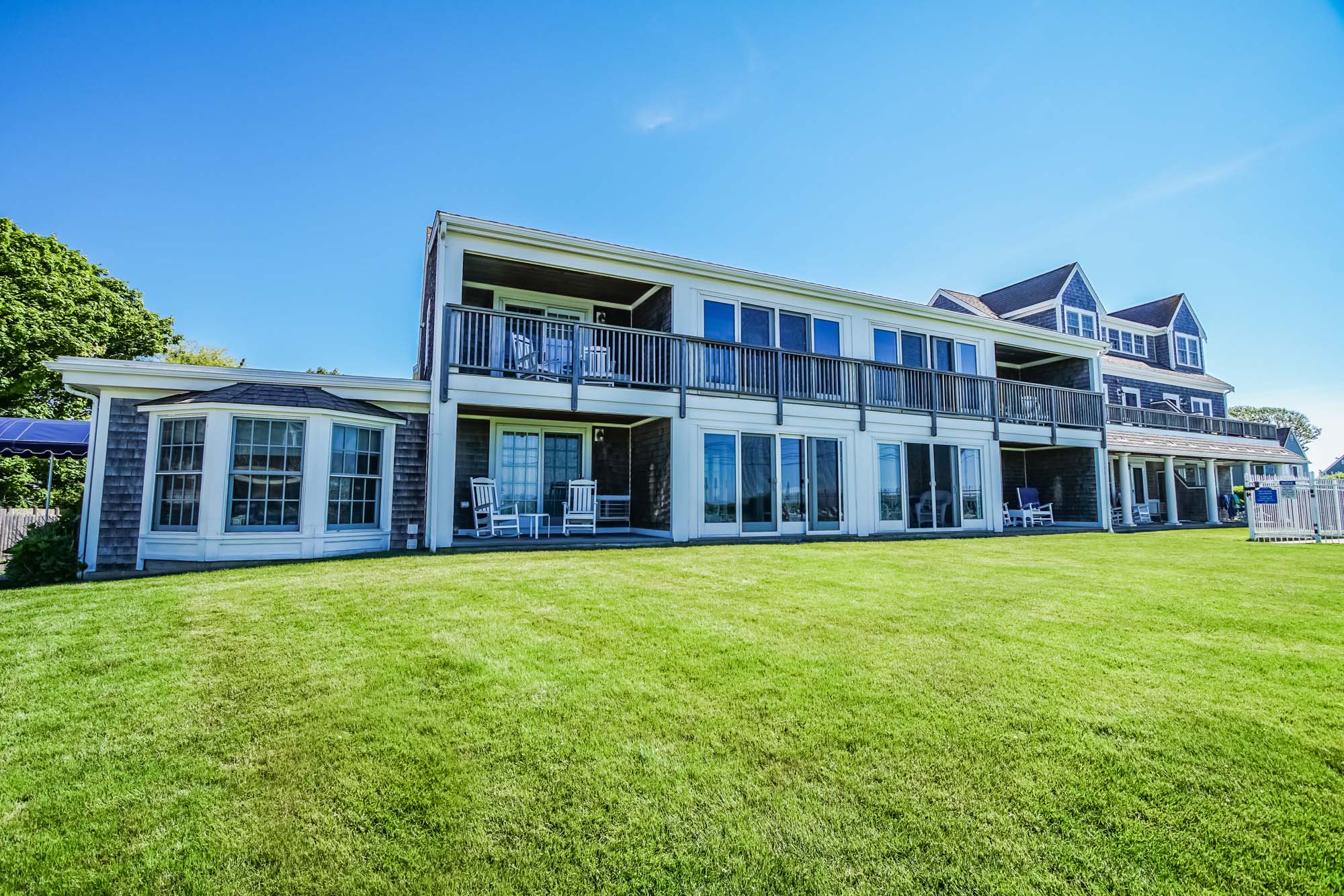 Contact – Beachside Village Resort